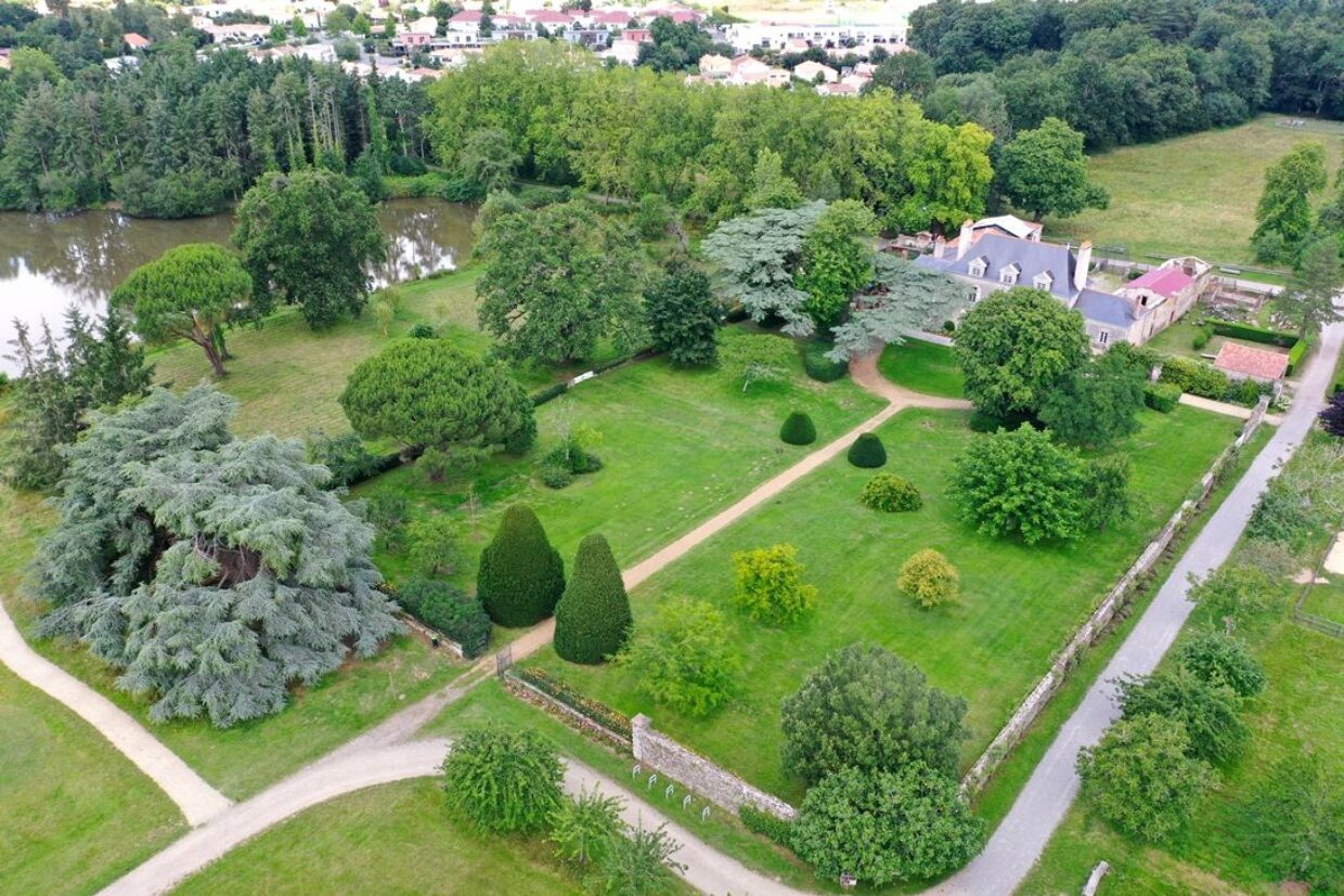 Parcs - Mairie de Bouaye (44)